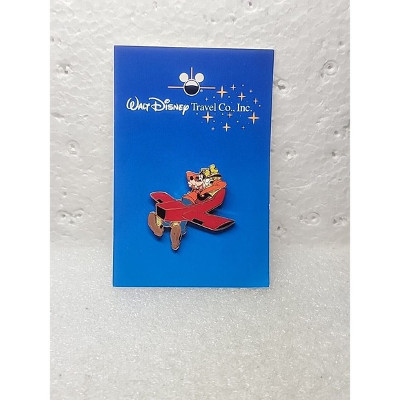 Disney | Jewelry | Walt Disney World Disney Travel Company Goofy In Red ...